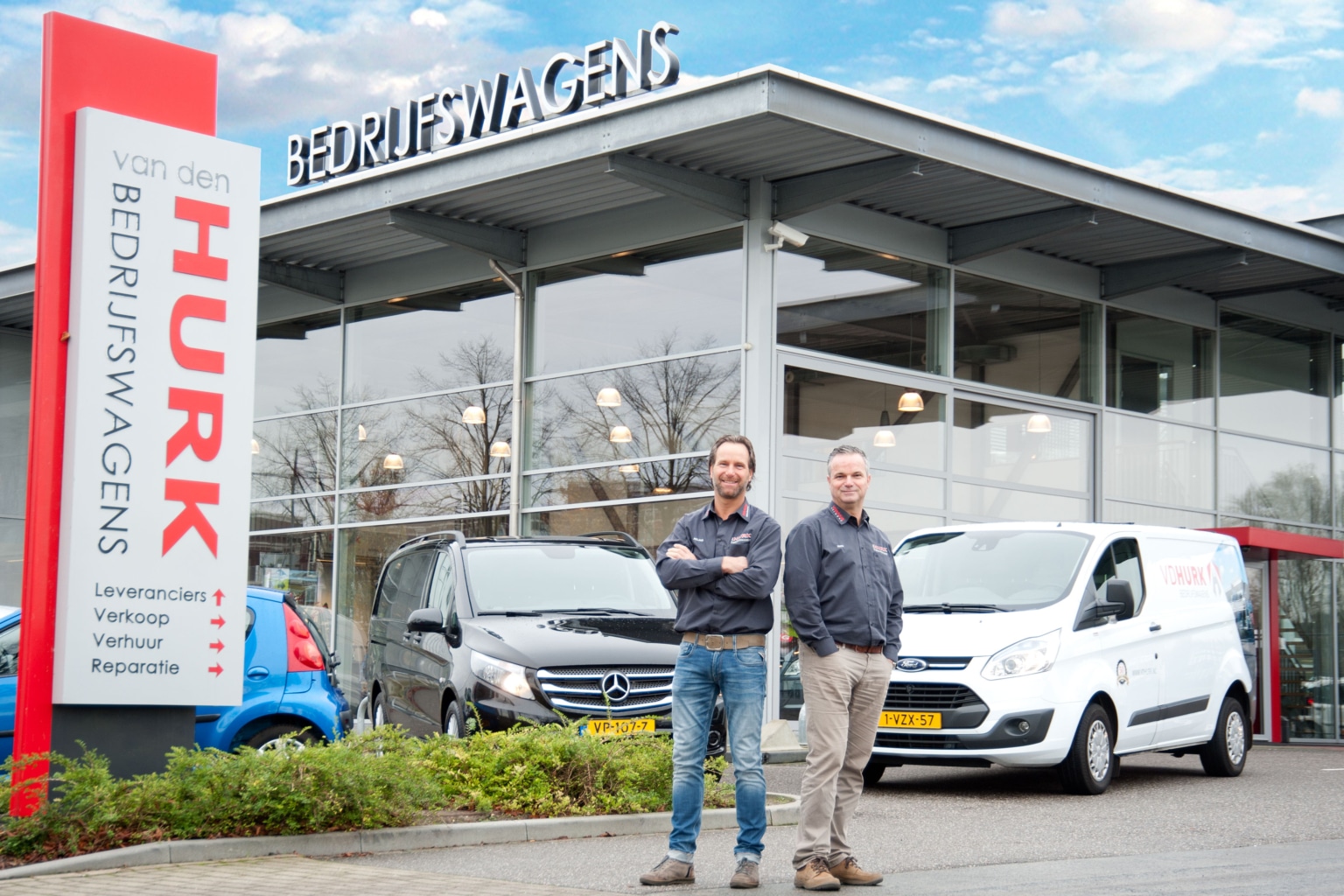 Over Ons - Van den Hurk Bedrijfswagens